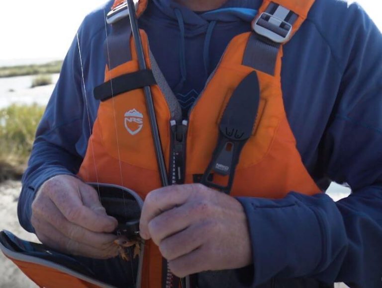 11 Best Kayak Fishing PFDs & Life Vests 2022 – Life Jackets Buying ...